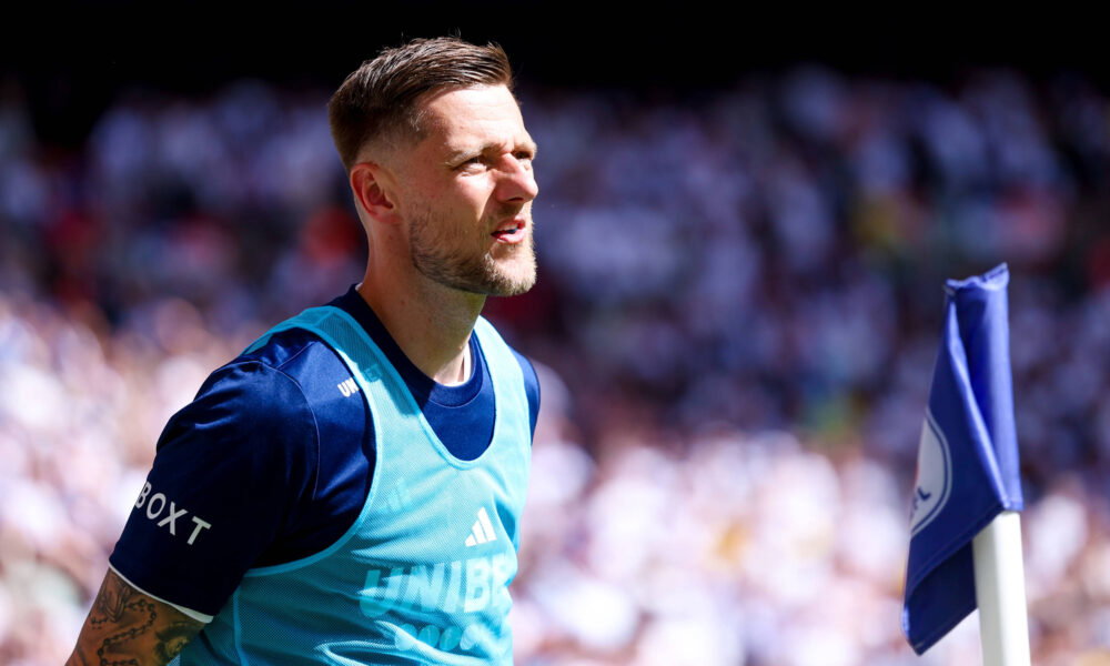 Leeds United legend Liam Cooper offers emotional goodbye