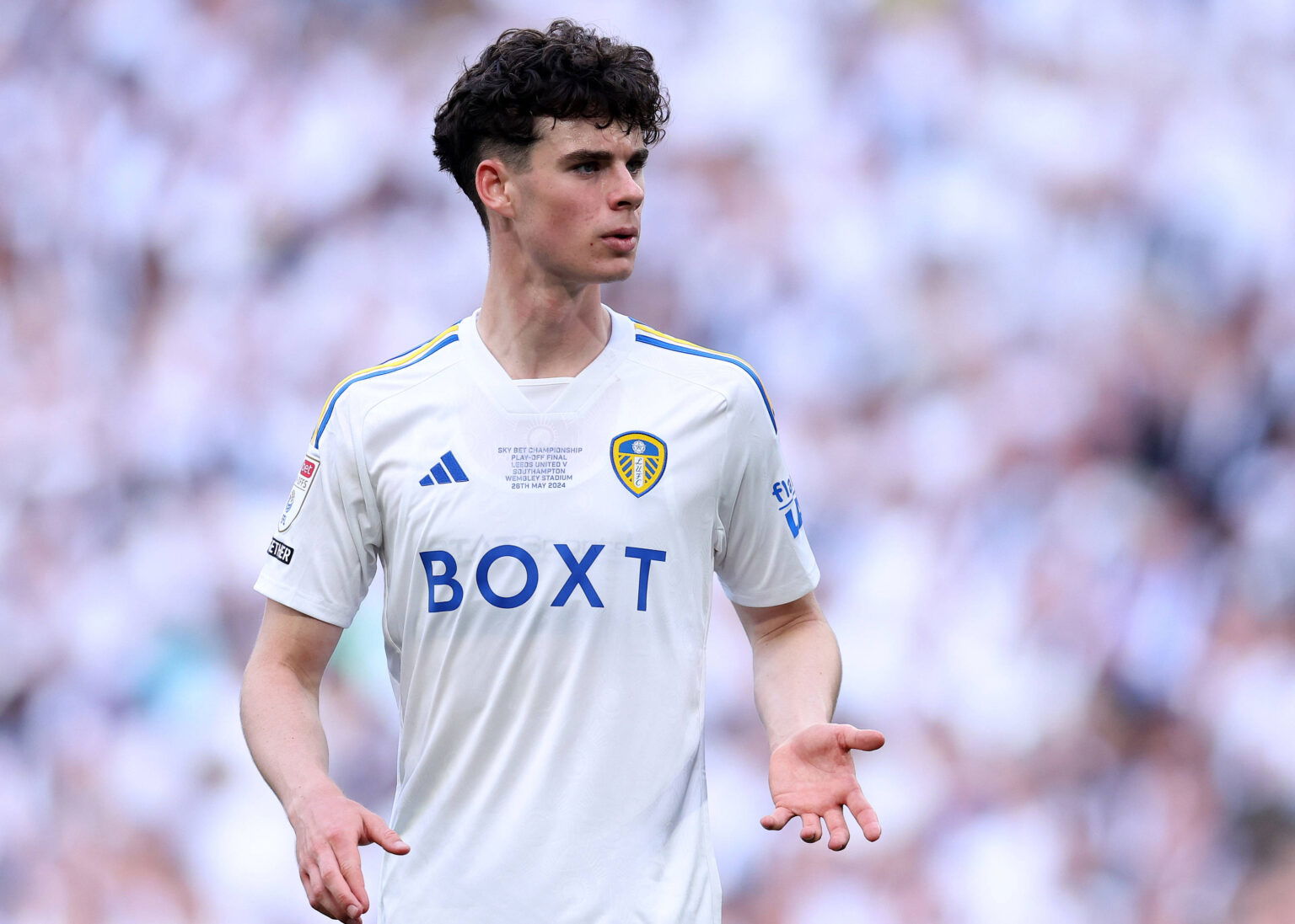 Major update on Archie Gray potential Leeds United return - The Leeds Press