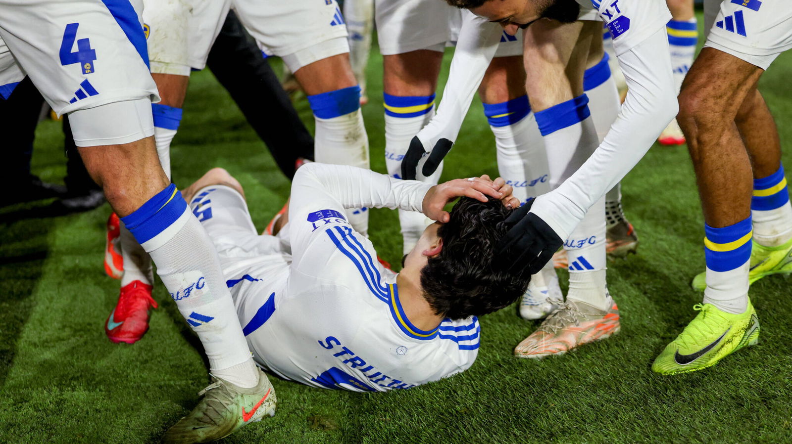 Daniel Farke reveals what he said to Pascal Struijk just before he came ...