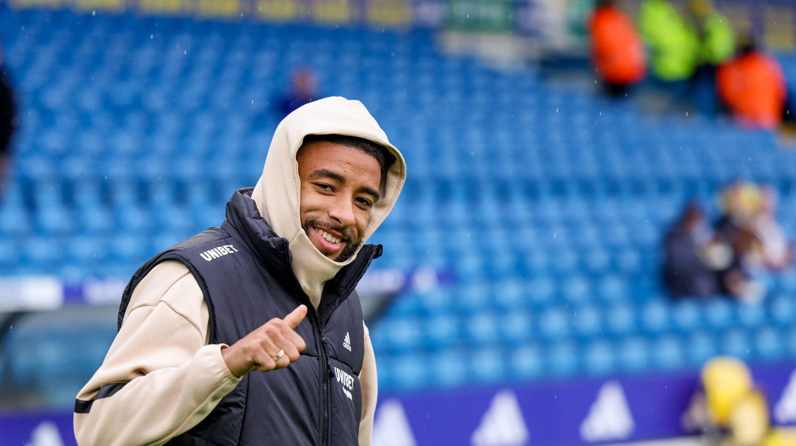 Huge news as Jayden Bogle shakes off knock to start - Leeds United XI ...