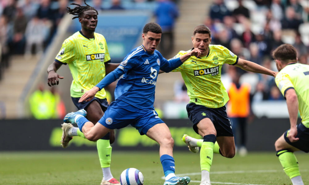 Leeds United hold advantage over West Ham & Tottenham in transfer chase ...