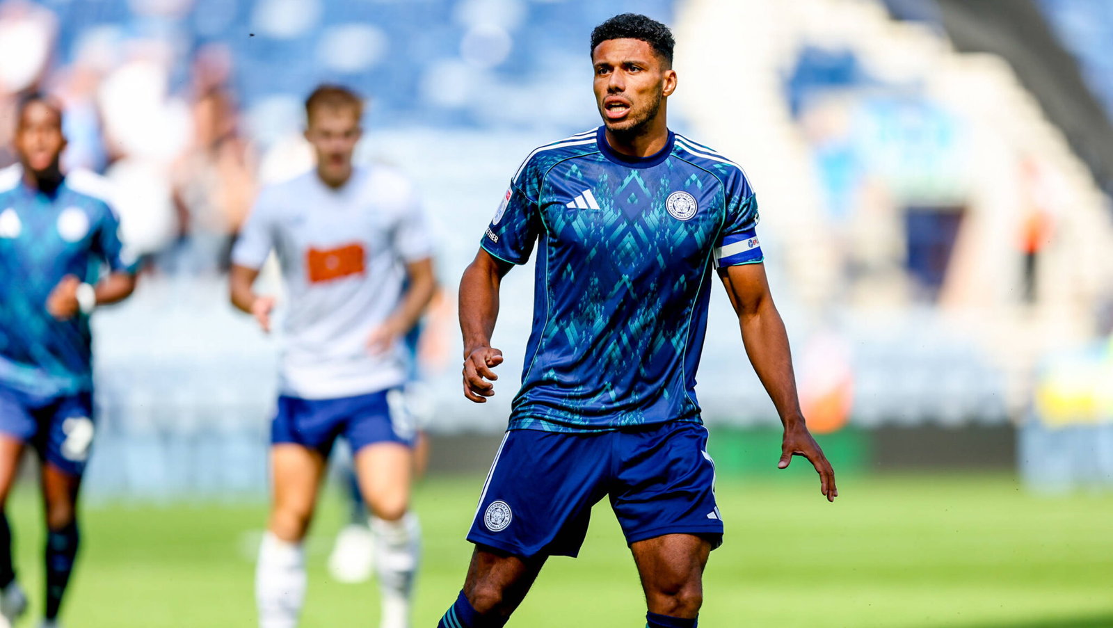 How much Leeds United will pay Leicester City for James Justin revealed ...